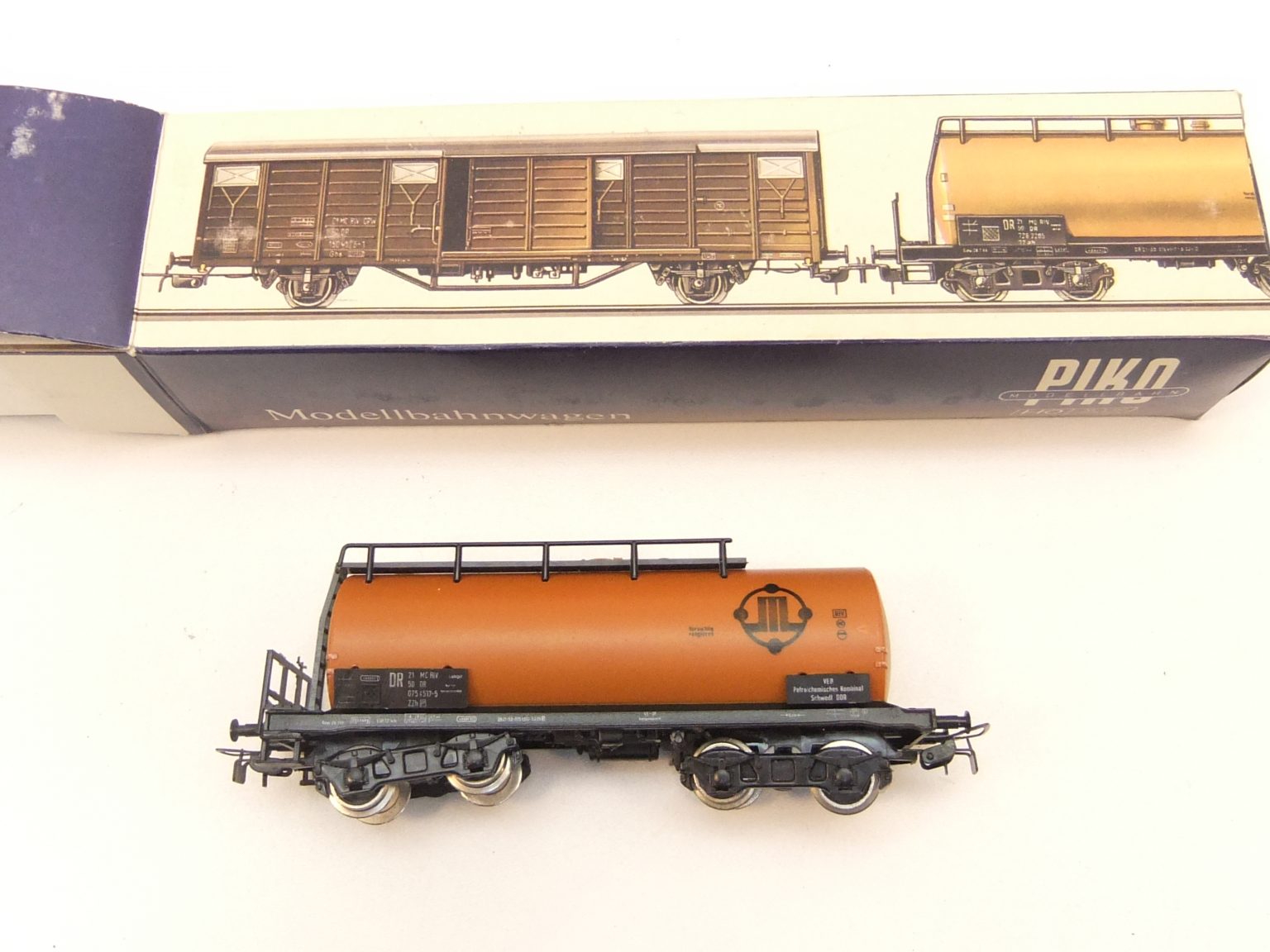 Piko HO 4-achs.Kesselwagen „Schwedt“ Ep.IV – Modellbahn Nütz