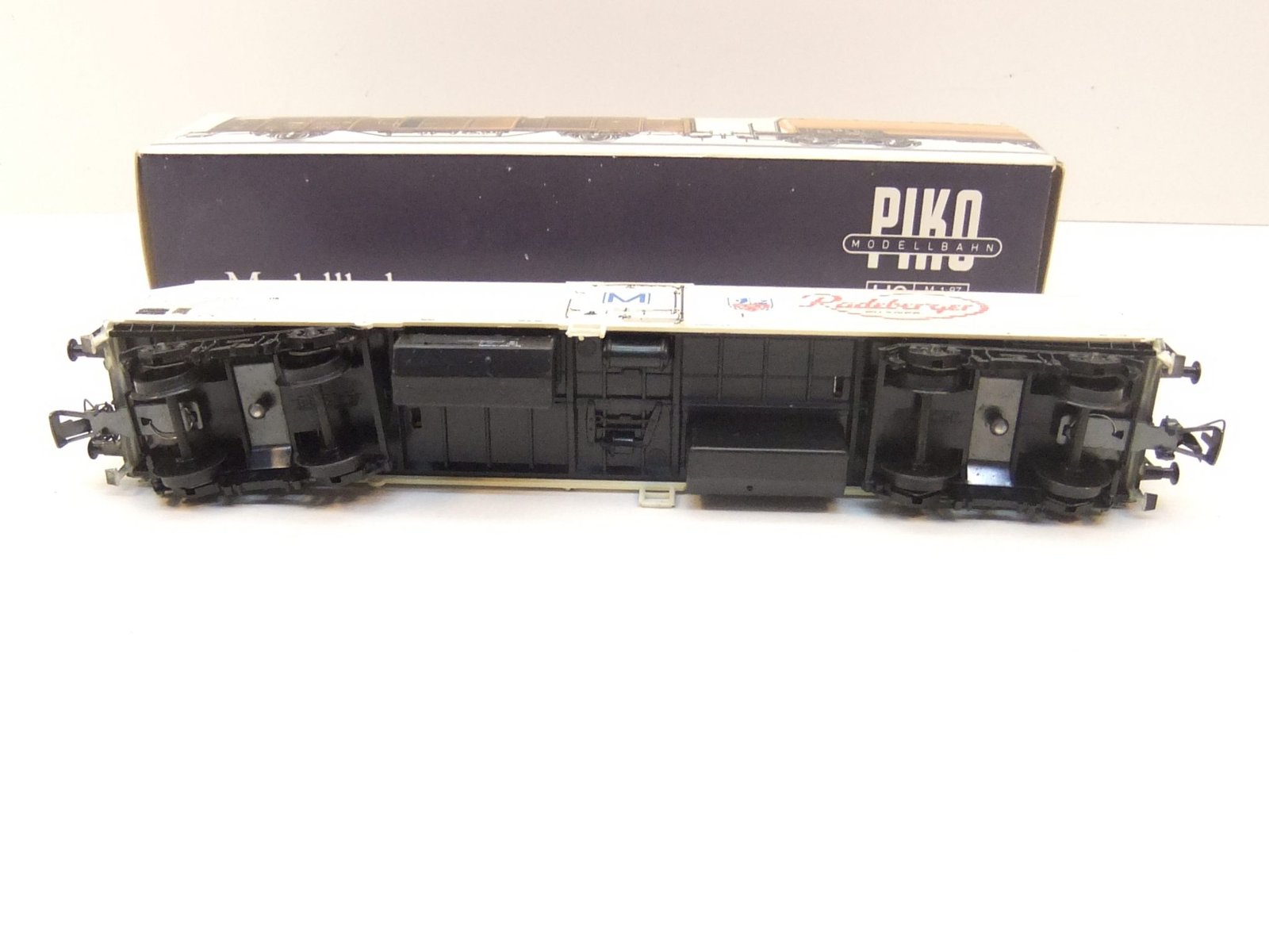 Piko/Prefo HO Maschinenkühlwagen Mk4 DR Ep.IV "Radeberger" » Modellbahn ...