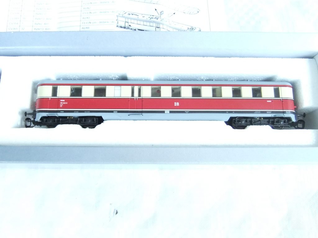Tillig 13303 TT Steuerwagen BR 195 DR Ep.IV Digital » Modellbahn Nütz
