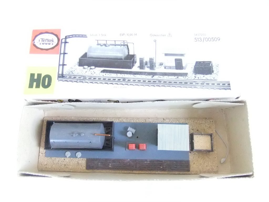 TeMos HO Dieseltankstelle » Modellbahn Nütz