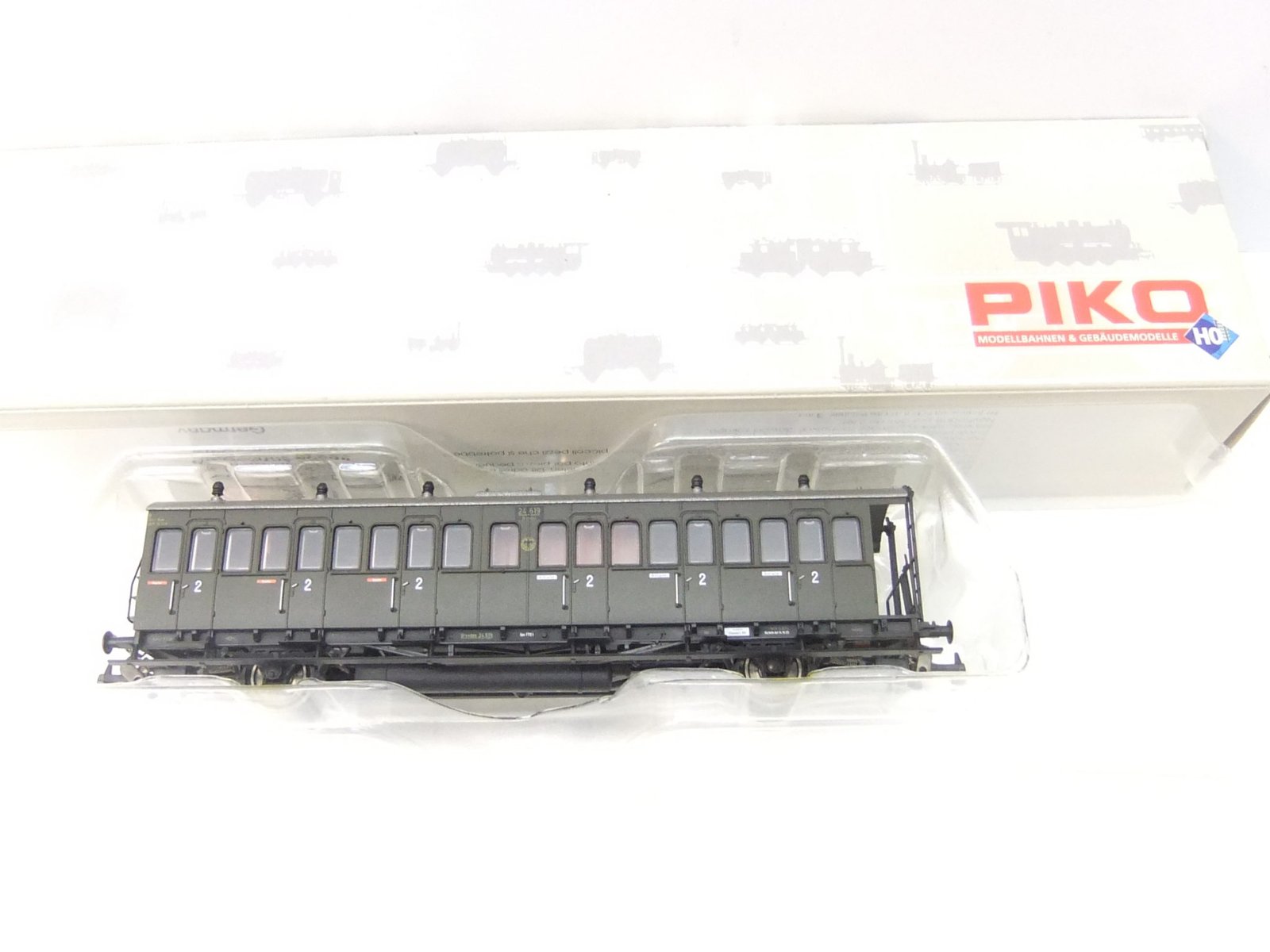 Piko 53145 HO 2-achs. Personenwagen 2.Kl. DRG Ep.II » Modellbahn Nütz