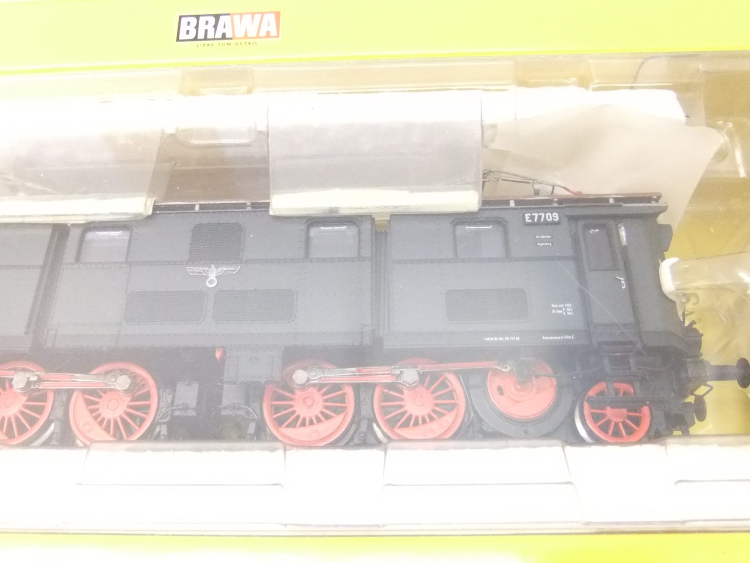 Brawa 43030 HO E-Lok BR E 77 09 DRG Ep.II » Modellbahn Nütz